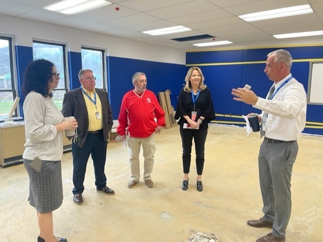 Dr. Miller Visits Future Wheeling Middle School Innovation Space ...